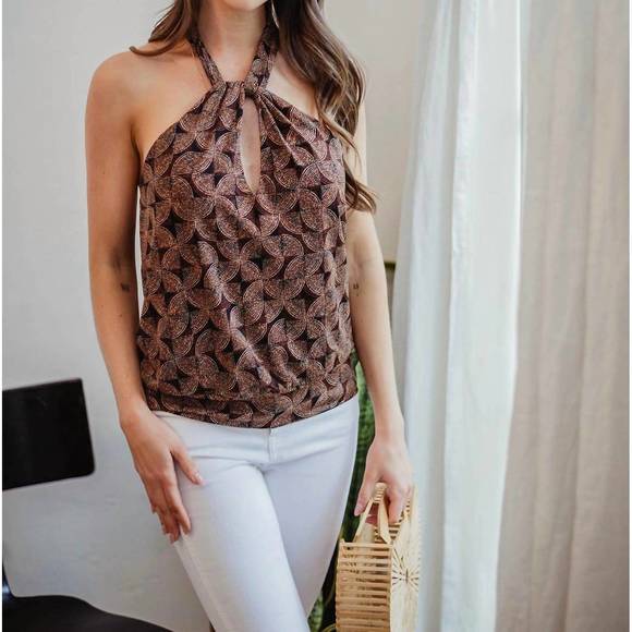 Veronica M | Tops | New Veronica M Lexi Twist Neck Tank In Tan | Poshmark